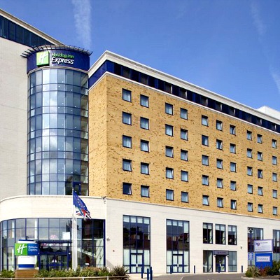 Holiday Inn Express London Newbury Park - LondonNet