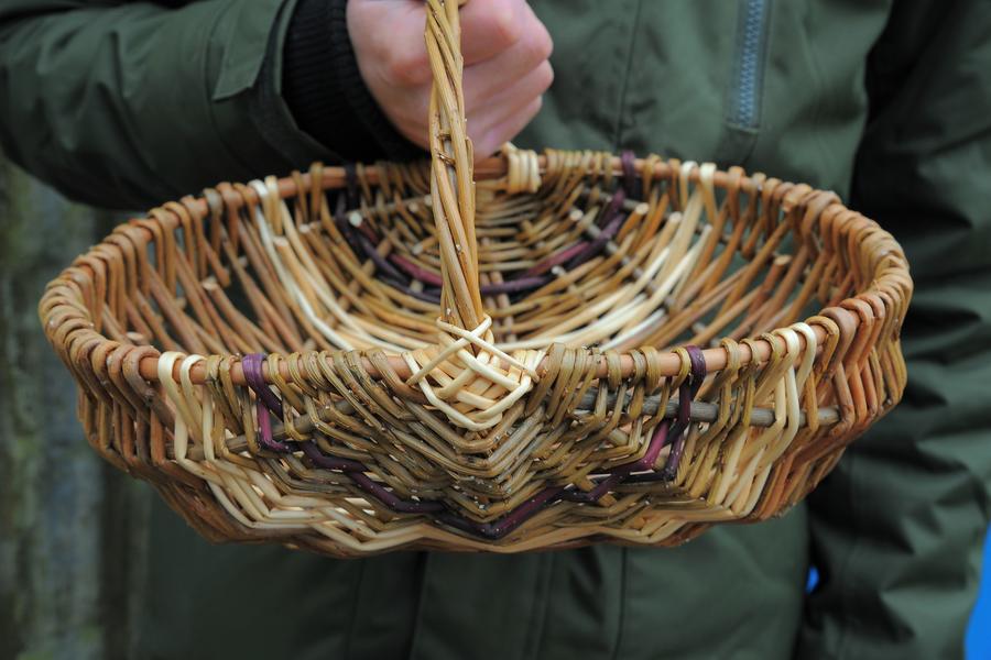 Weave a Trug - LondonNet